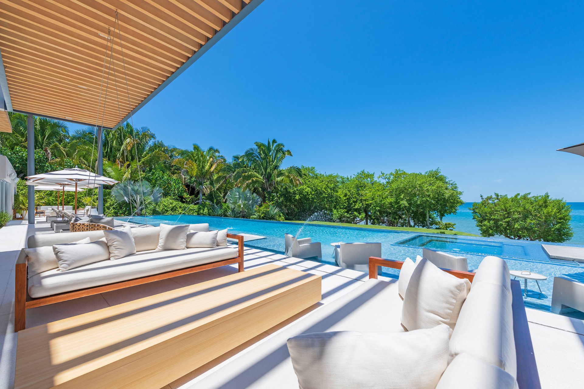 Personal Villas — Luxury Villa Agency & Concierge
